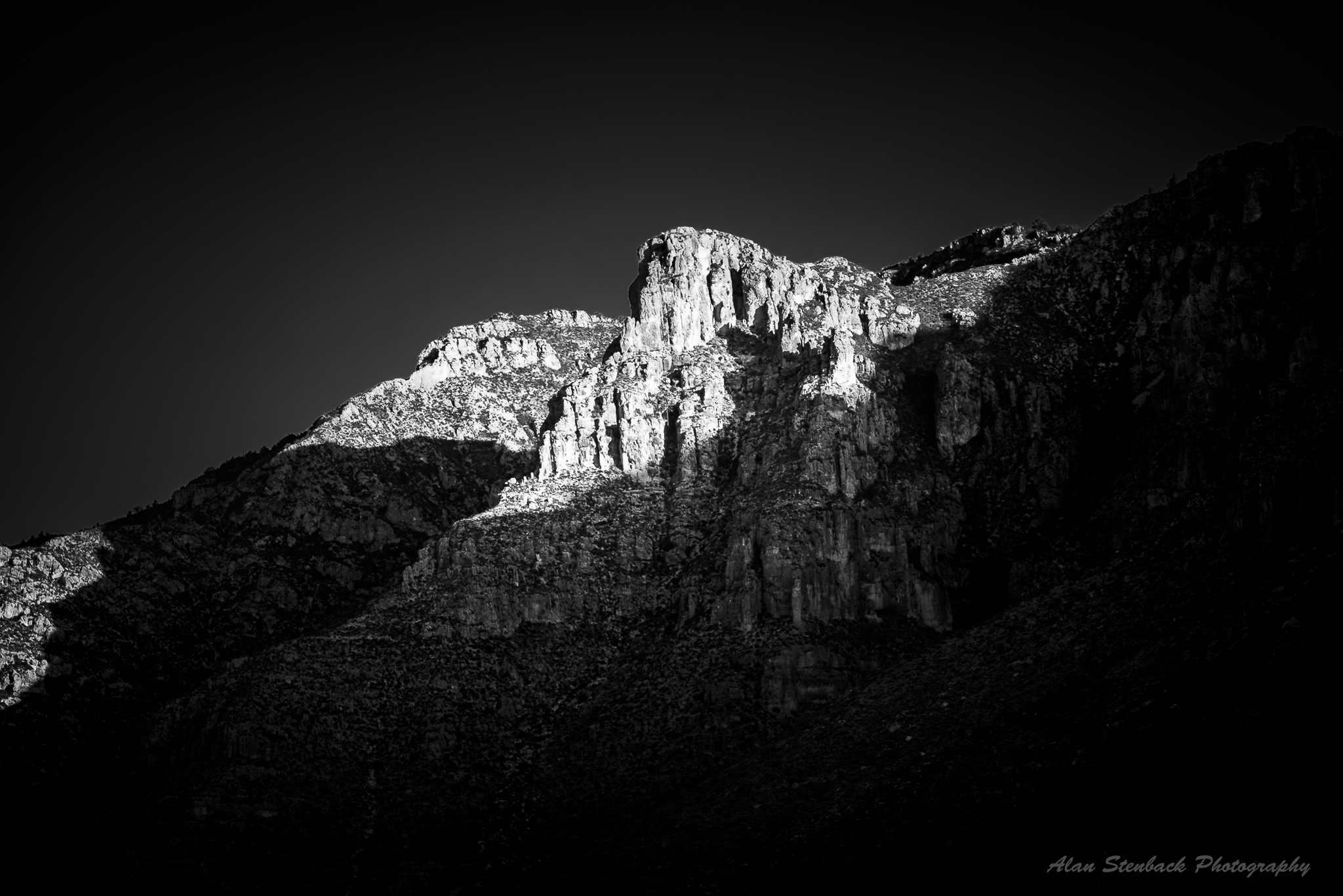 Portrait of El Capitan, Guadalupe Mountains National Park, Texas USA ...